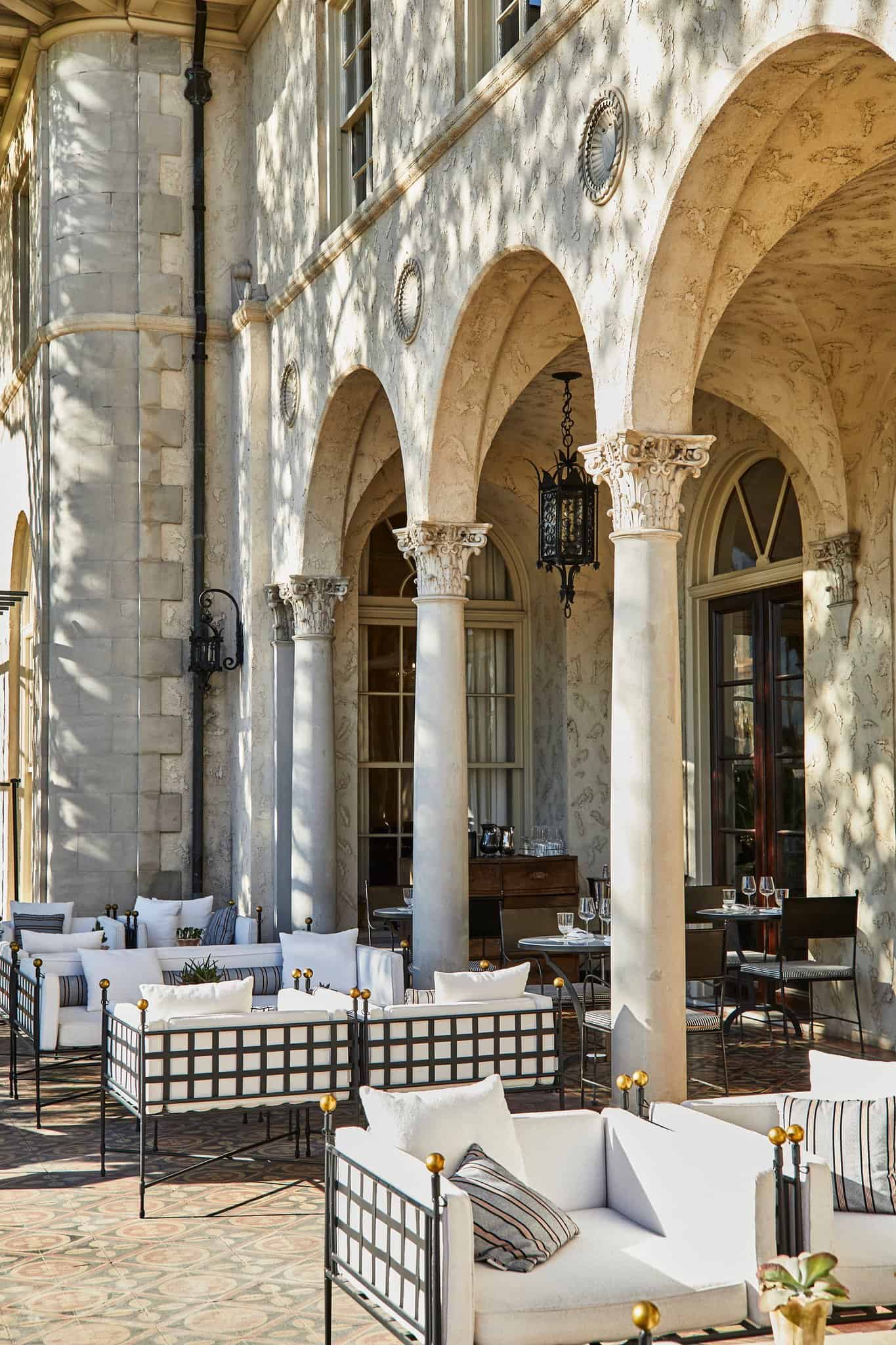 Commodore Perry Estate - Romantic Spots Austin