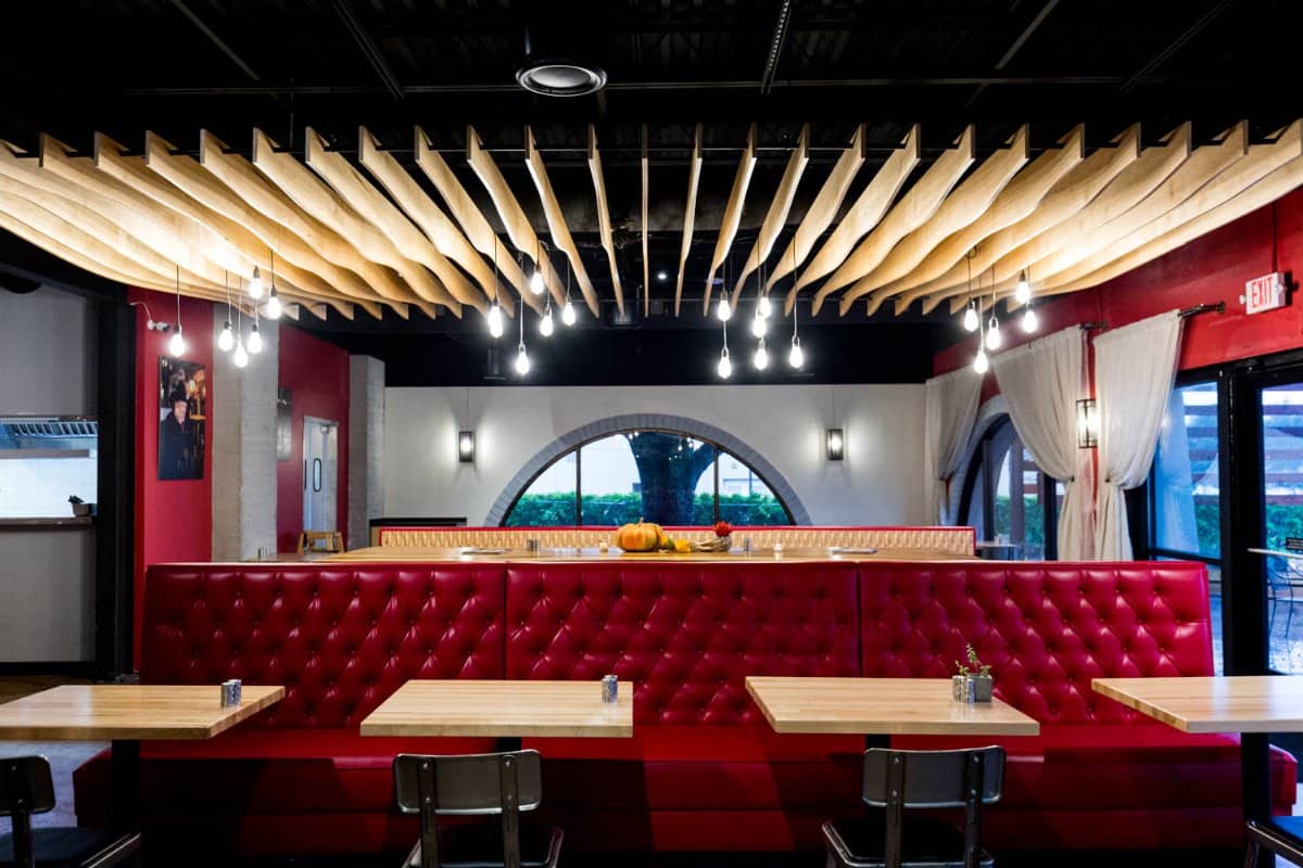 Hideaway Kitchen & Bar - Romantic Spots Austin