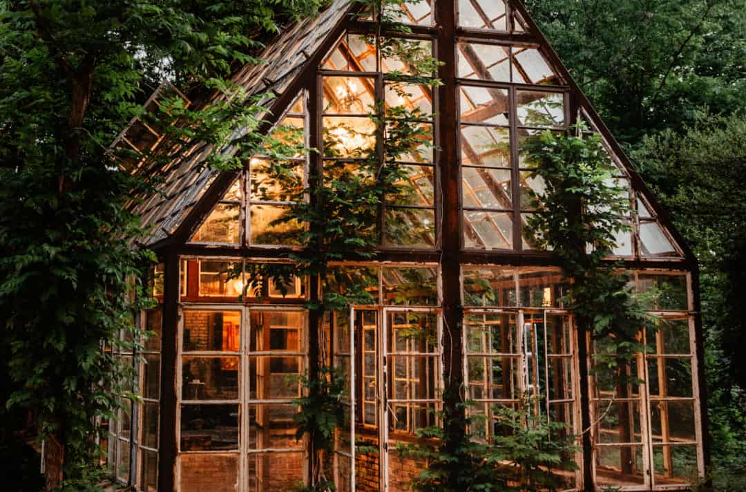 Sekrit Theater - Romantic Spots Austin