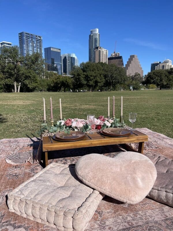 Picnic for Two: Picnic Date Ideas in Austin - Romantic Spots Austin